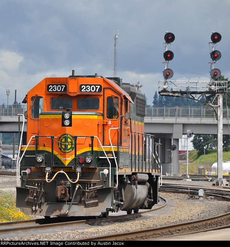 BNSF 2307